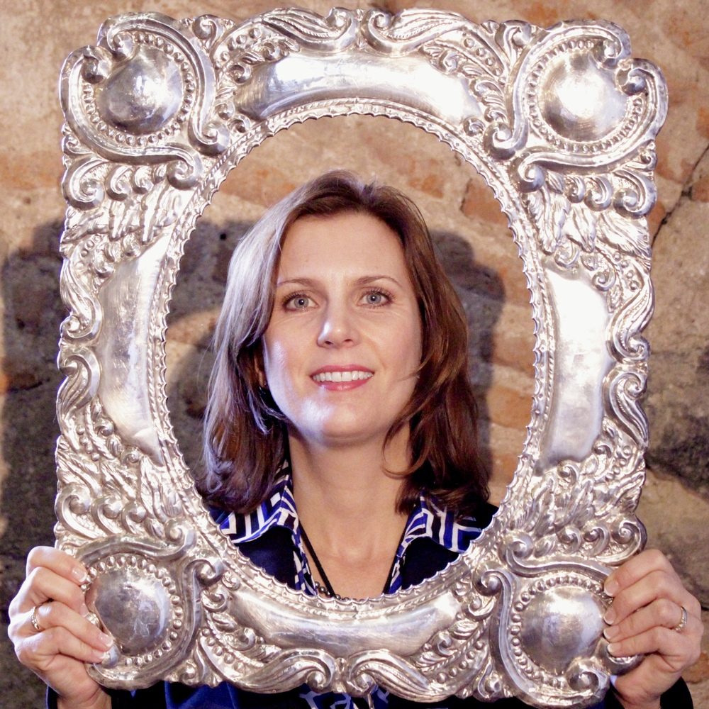 Tracie Sharp - The Antigua Forum