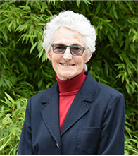 Linda Whetstone - The Antigua Forum